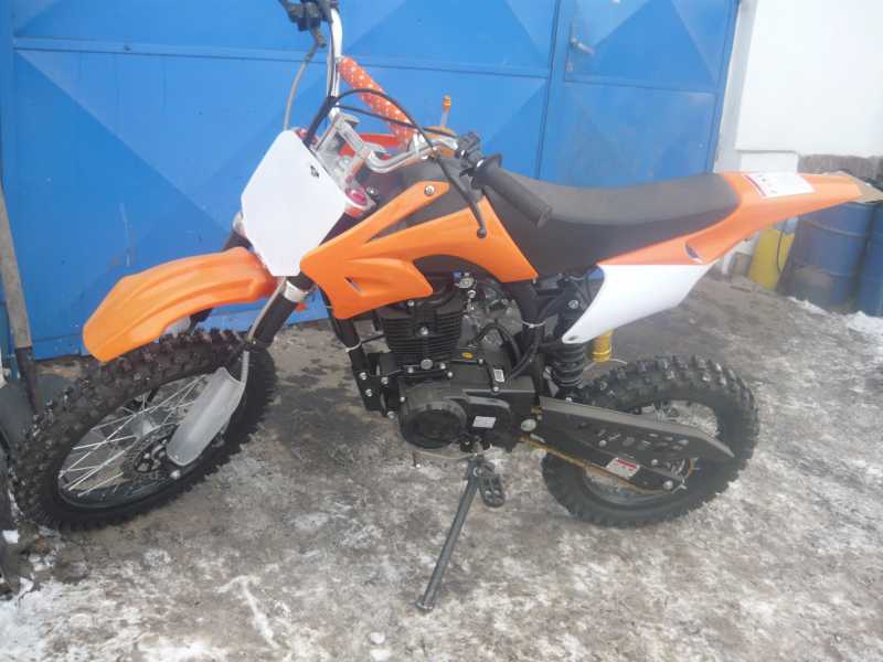 Motorka 150 ccm